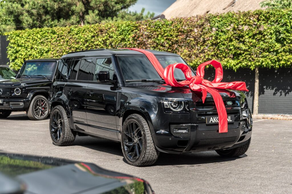 Land Rover Defender 110: Robuuste kracht | VD AKKER